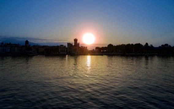 Il ponte sul Ganfo Riel, il rinvio dell’acconto IMU e la cura del verde